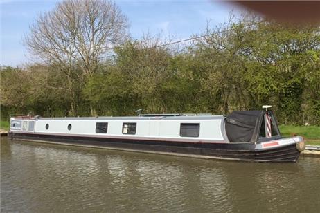Used Narrowboats, Widebeams, Dutch and Cruiser Boats