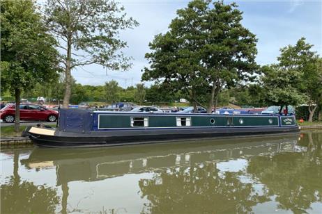 Used Narrowboats, Widebeams, Dutch and Cruiser Boats