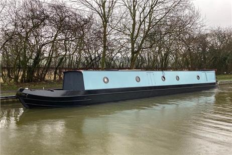 Used Narrowboats, Widebeams, Dutch and Cruiser Boats
