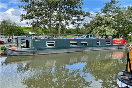 Used Narrowboats, Widebeams, Dutch and Cruiser Boats