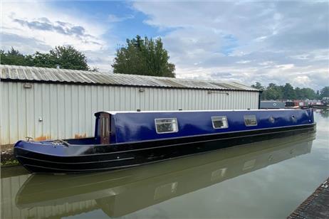 Used Narrowboats, Widebeams, Dutch and Cruiser Boats