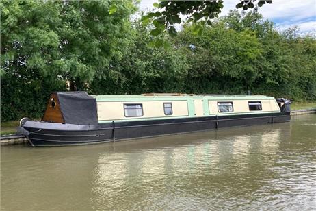 Used Narrowboats, Widebeams, Dutch and Cruiser Boats