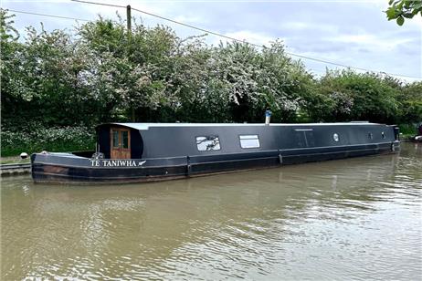 Used Narrowboats, Widebeams, Dutch and Cruiser Boats